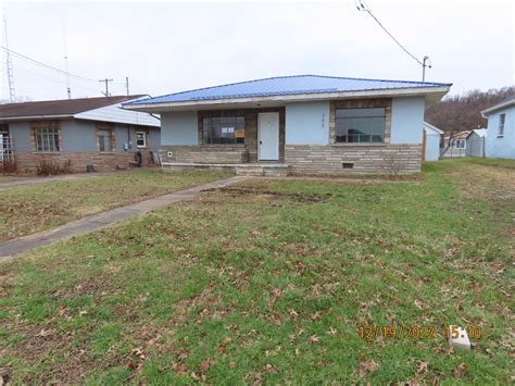 103 8th Ave Parkersburg Wv 26101 Mls 260263 Vrm Properties