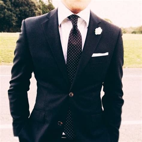 Simple Clean Gents Fashion Wedding Suits Suit And Tie