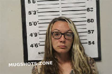 Woolard Ashley Nicole 04 26 2023 Carteret County Mugshots Zone