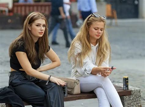 Celpip Speaking Task 3 Describing A Scene