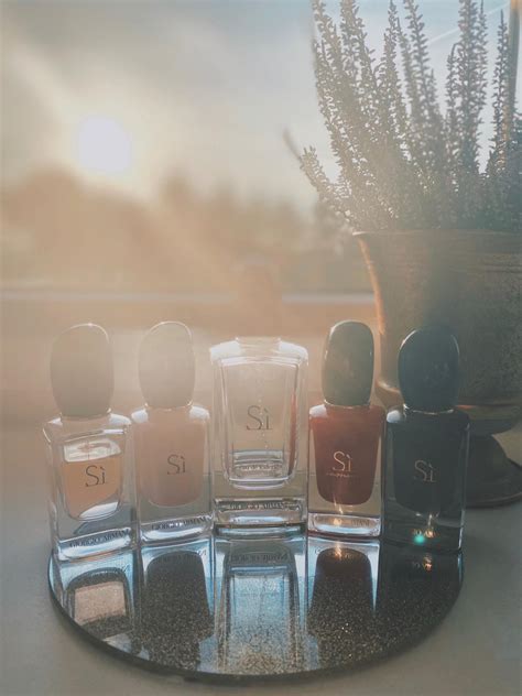 Sì Intense Giorgio Armani parfem - parfem za žene 2014