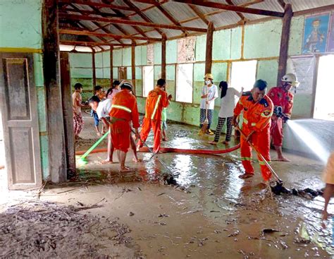 သာစည်မြို့နယ်တွင် ရေကြီးရေလျှံပြီး ရေဝင်ရောက်ခဲ့သော ကန်ကြီးအောက်ကျေးရွာ မူလတန်းကျောင်းနှင့် ဘုန