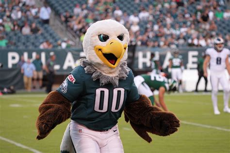 Help Wanted Bleeding Green Nation Is Looking For Writers To Cover The