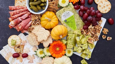 Trader Joes Shoppers Are Raving Over Its Sage Derby Cheddar Cheese