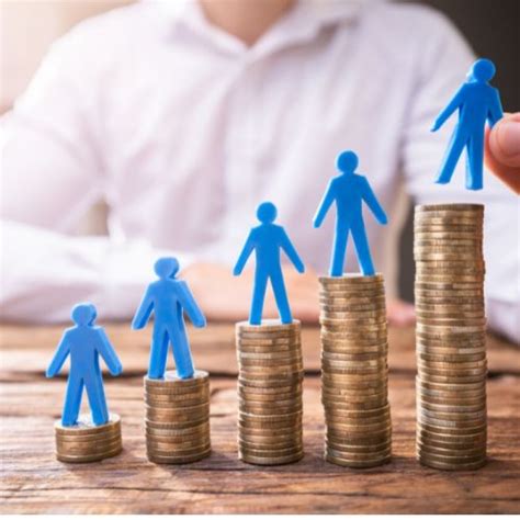 Какъв ще е размерът на минималната работна заплата за 2024