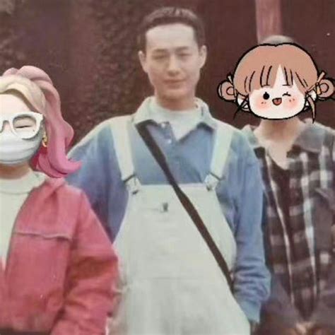 张颂文19岁导游照曝光 穿背带裤梳油亮背头帅气难挡新浪图片