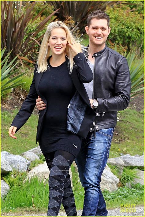 Michael Buble And Luisana Lopilato Sex To Conceive Wasnt Sexy Photo 2854109 Luisana Lopilato