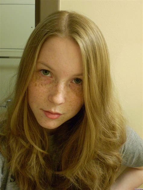 Young Cute Teen Girls Beautiful Erotic And Porn Photos
