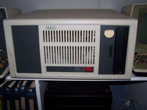 Wang 2200 Computer Wang Museum