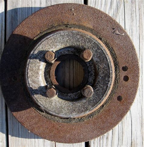 Crankshaft Damper Assemblies For Xks Jaguar Xk 140 Fhc Part And Assembly Information