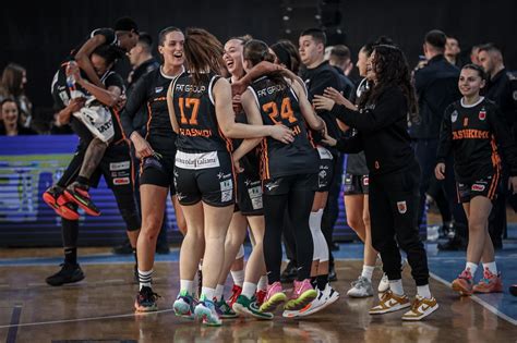 Bashkimi i pamposhtur në Liga Unike Femrat Epoka e Re