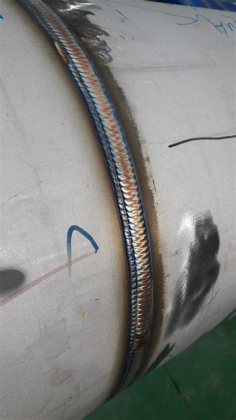 6g서스카본테스트합격후 첨입사한 업체에서 파이프용접하게 해준다고해서 취직한지 3년째인데ㅜㅜ 필렛용접만 용용용접~하고있네요ㅜㅜ반장은 아 용접을 연습하는사람들 Band