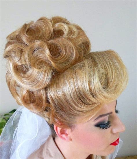 Pin By Mark Mcnabb On Beautiful Braids Bouffant Hair Bun Hairstyles
