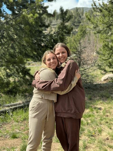 Meet Hannah Buzzo Licensed Therapist Entrepreneur Shoutout Colorado