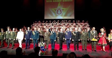 러시아 군 항공기 추락으로 붉은군대 합창단 64명 사망