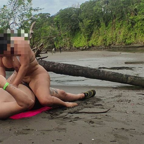 Fucking On The Beach We Were Caught But We Keep Xhamster