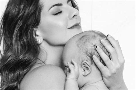 La Razón Por La Que El Hijo De Carolina Cruz Tiene La Lengua Afuera La