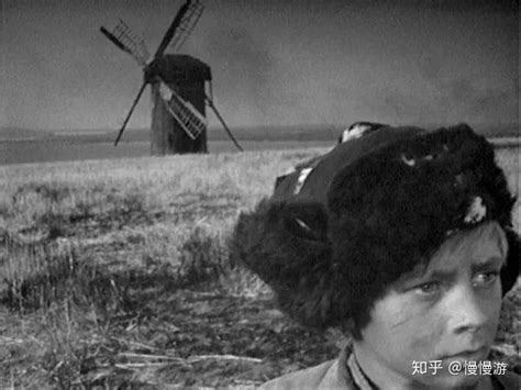 影史经典战争片《伊万的童年》，来自前苏联 知乎