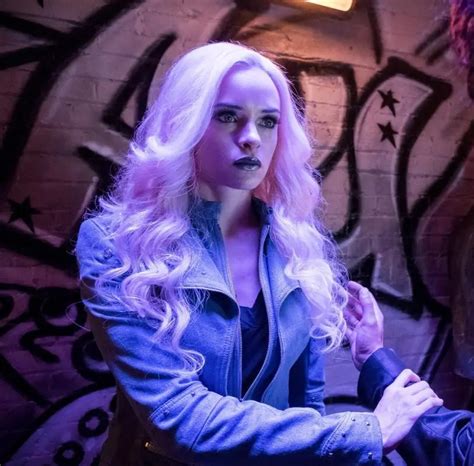 Discover More Like Celebsonshow Danielle Panabaker Killer Frost And Related Content Scrolller