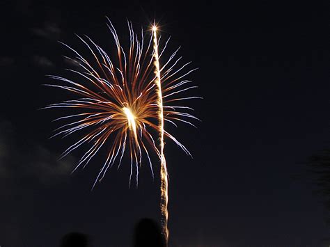 무료 이미지 수평선 빛나는 하늘 전망 휴양 풍경화 화려한 보여 주다 불타는 듯한 빛깔 자유 불꽃 쏘아 올리기 세상에 알리다 터지다 외부 제전