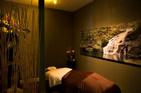 10 Massage Office Ideas To Save Today Massage Therapy Rooms Massage