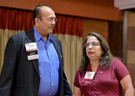 Listeningskills Leadership Successhabits Effectivecommunication