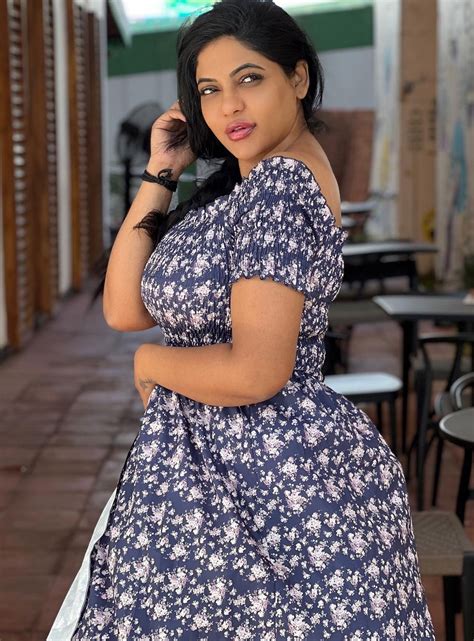 Reshma Pasupuleti Sizzling Photoshoot Stills South Indian Actress