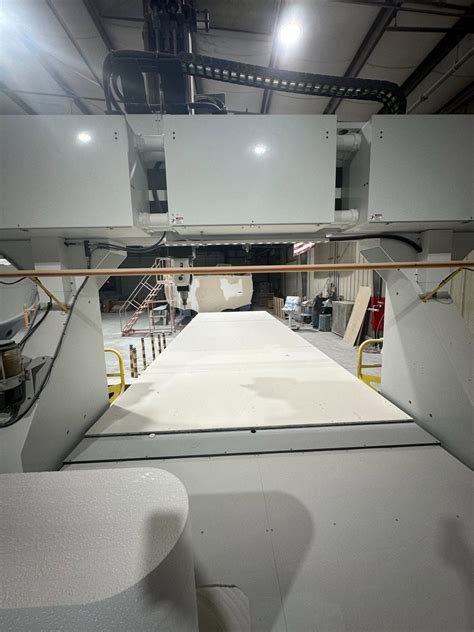 10 X 30 Cr Onsrud F367eg24w10 5 Axis Cnc Router 2021 Vacuum Table Fanuc Control Renishaw