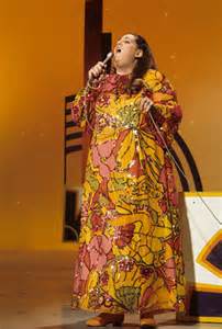 Before Adele There Was Elliot 40 Beautiful Pics Of Mama Cass In The