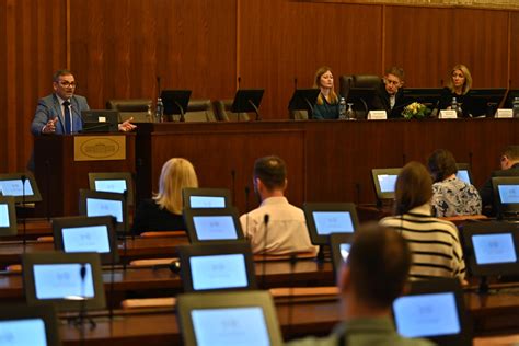 Одржана завршна Јавна расправа о Нацрту закона о изменама и допунама Закона о запосленима у