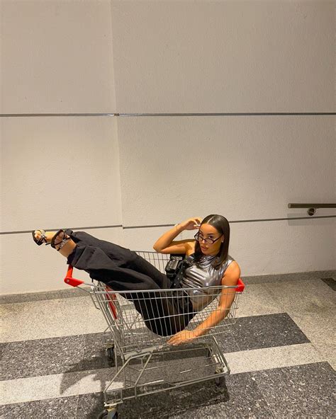 Grace Kelani Gr Kelani • Instagram Photos And Videos