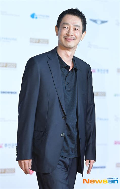 카세 료 심사위원으로 부산영화제 왔어요 포토엔HD 손에 잡히는 뉴스 눈에 보이는 뉴스 뉴스엔