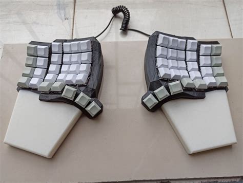 Github Klesh Dactyl Manuform Micro Ergonomic Split Keyboard Modified From Dactyl Manuform Mini