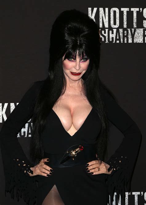 Elvira Knotts Scary Farm Opening Night 12 Gotceleb