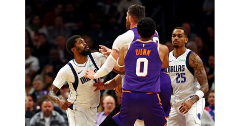 Глоби за над 700 000 долара наложи НБА на трима босненец плаща 375 000