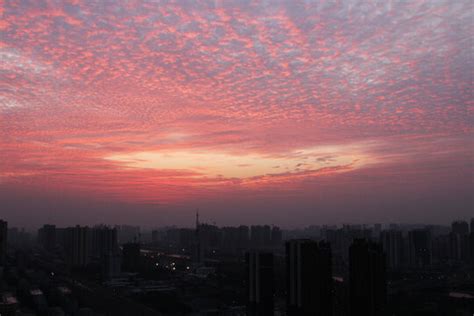 火烧云图片素材 火烧云设计素材 火烧云摄影作品 火烧云源文件下载 火烧云图片素材下载 火烧云背景素材 火烧云模板下载 搜索中心