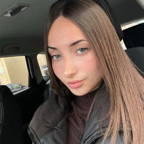 𝖘𝖔𝖋𝖎𝖆 Sofianicolaii On Threads