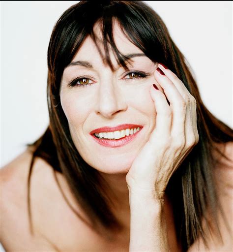 Dragon Anjelica Huston My Life As A Witch