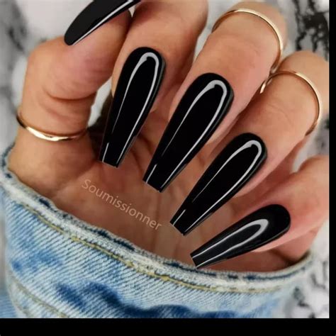 Накладные ногти 24 штуки — цена 200 грн в каталоге Накладные ногти Купить товары для красоты и