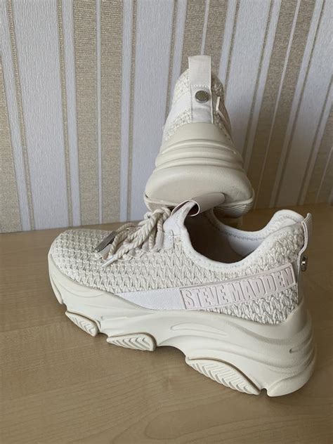 Кросівки Steve Madden Project — ціна 2600 грн у каталозі Кросівки Купити жіночі речі за