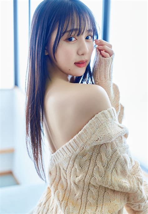 麻丘真央 最新グラビア水着画像 27枚 マブい女画像集 女優・モデル・アイドル