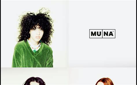 Muna Shooting Star Lyrics