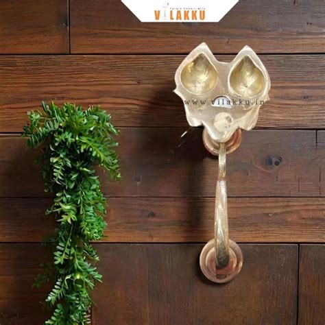 Double Arathi Vilakku