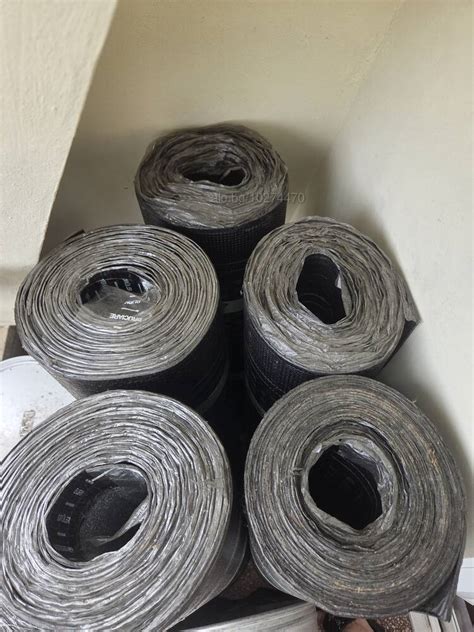 Изолация за покрив Строителни материали София 4 баки грунд 5 ролки изолация Чисто н