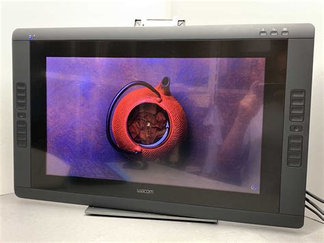 Интерактивен графичен таблет Wacom Cintiq 22hd Dth 2200 Отлични гр София Гео Милев • Olx Bg