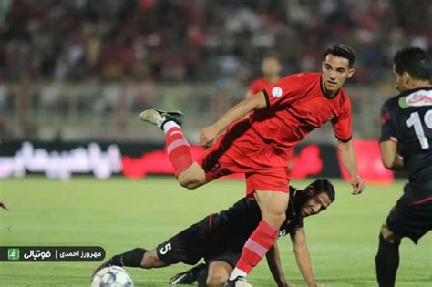 سرپرست باشگاه تراکتور برای حسین‌زاده استعلام گرفتیم فوتبالی