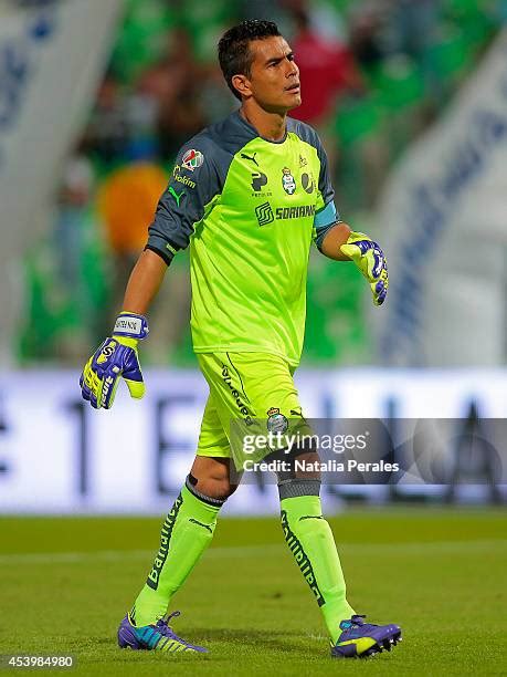 Oswaldo Sanchez Pictures And Photos Getty Images