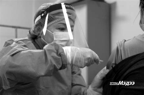 Бүрэн тунгаа хийлгээд 14 хоносон 900 гаруй хүн халдвар авчээ