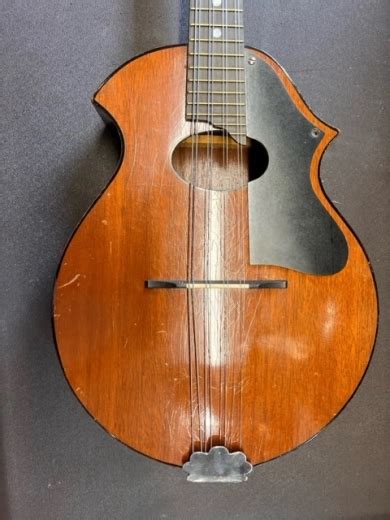 Gear Hunter Kay Mandolin