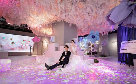 結婚写真 フラワーアート施設 NAKED FLOWERS ロケーション デコルテフォトグラフィー 前撮りフォトウェディング